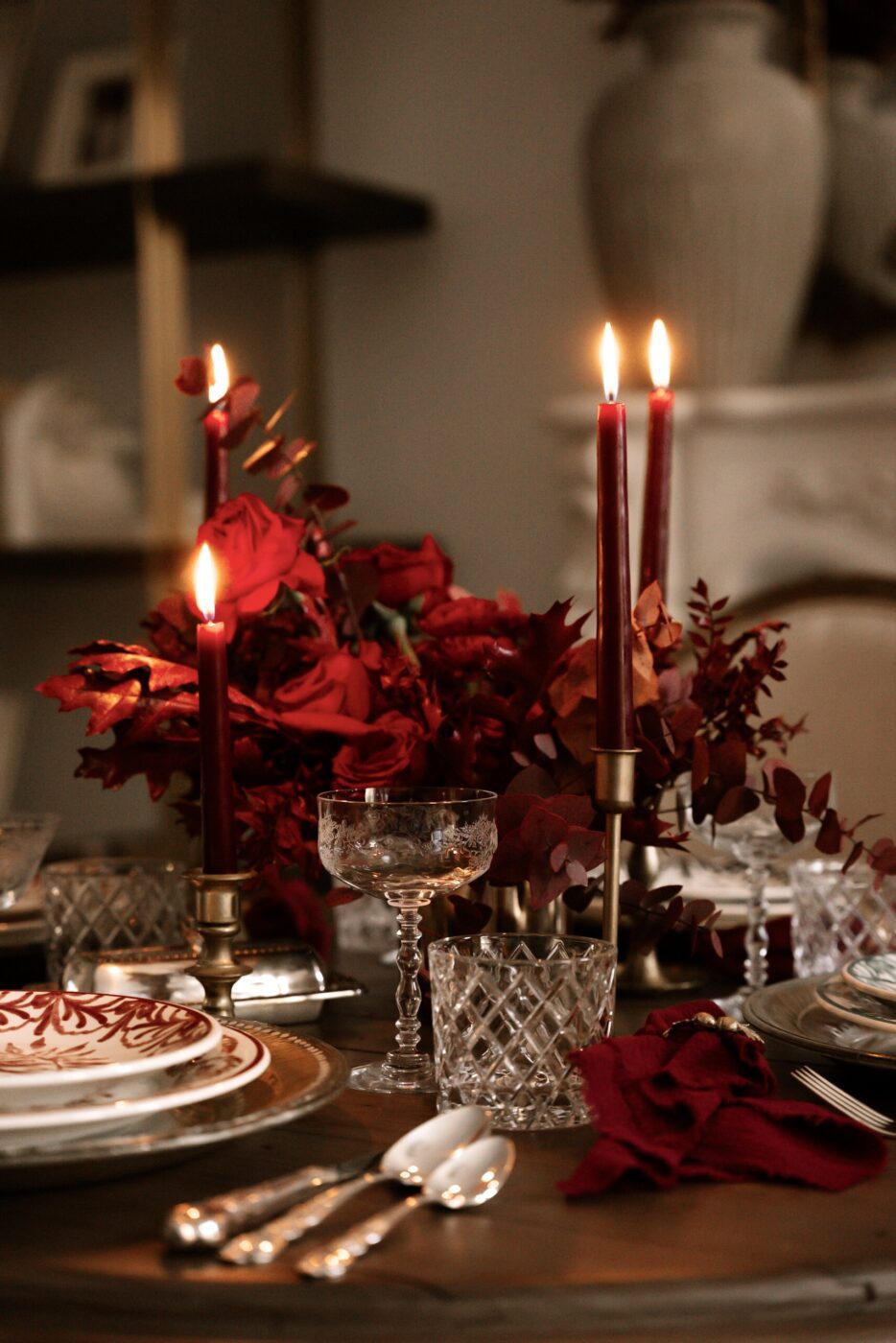 5 Tips for a Festive French Inspired Tablescape - Jenny Cipoletti
