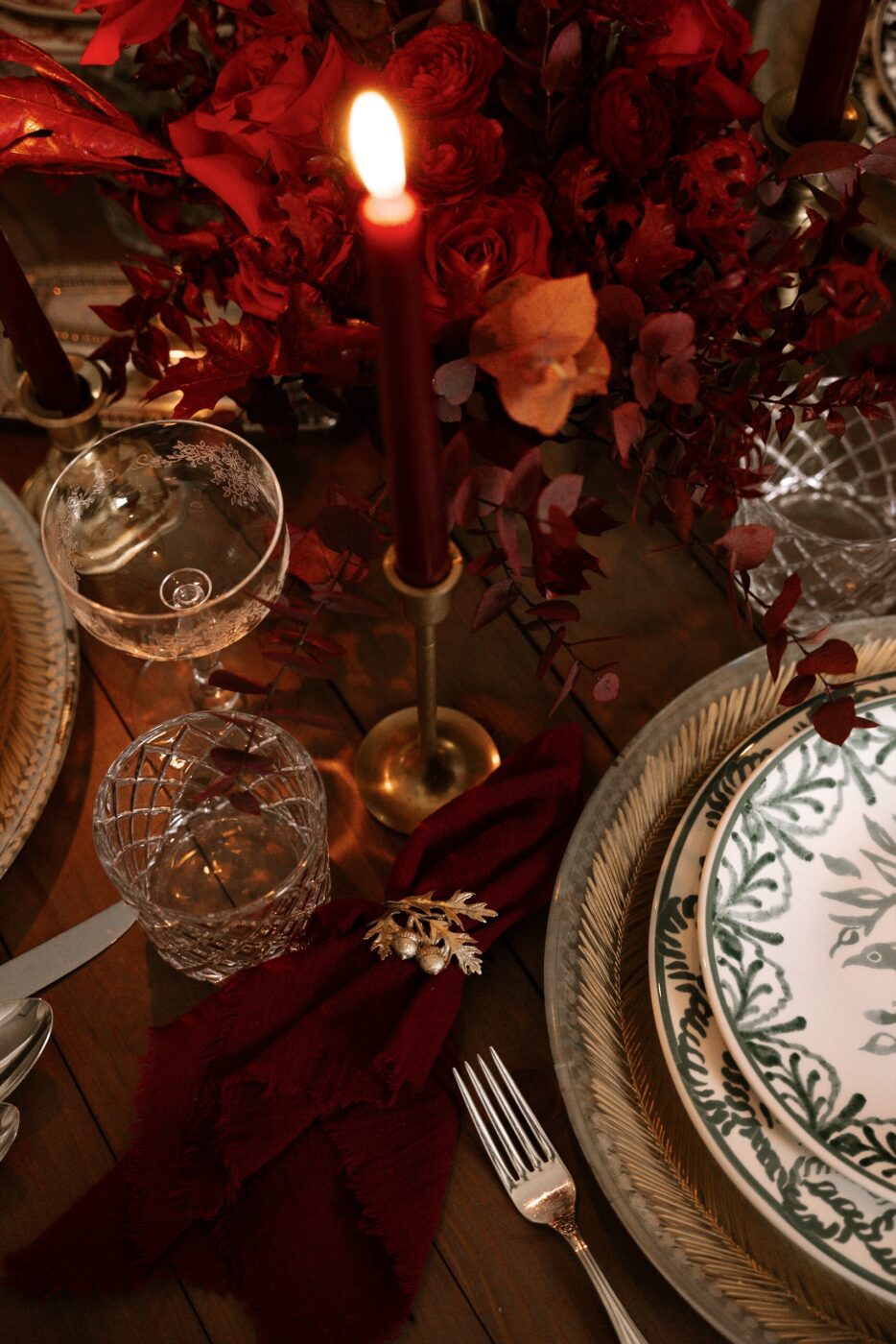 5 Tips for a Festive French Inspired Tablescape - Jenny Cipoletti