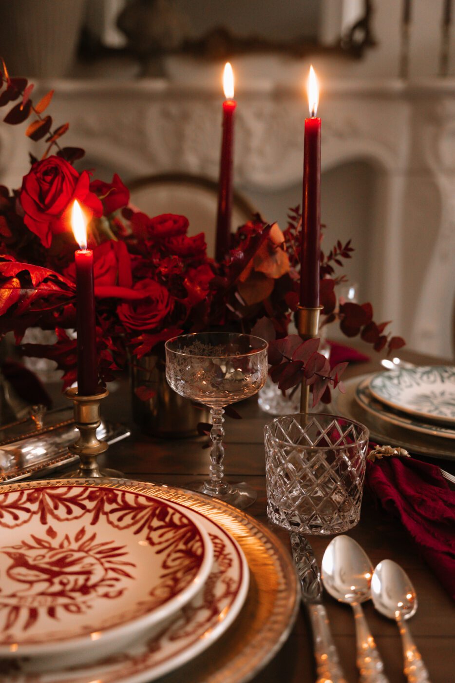 5 Tips for a Festive French Inspired Tablescape - Jenny Cipoletti